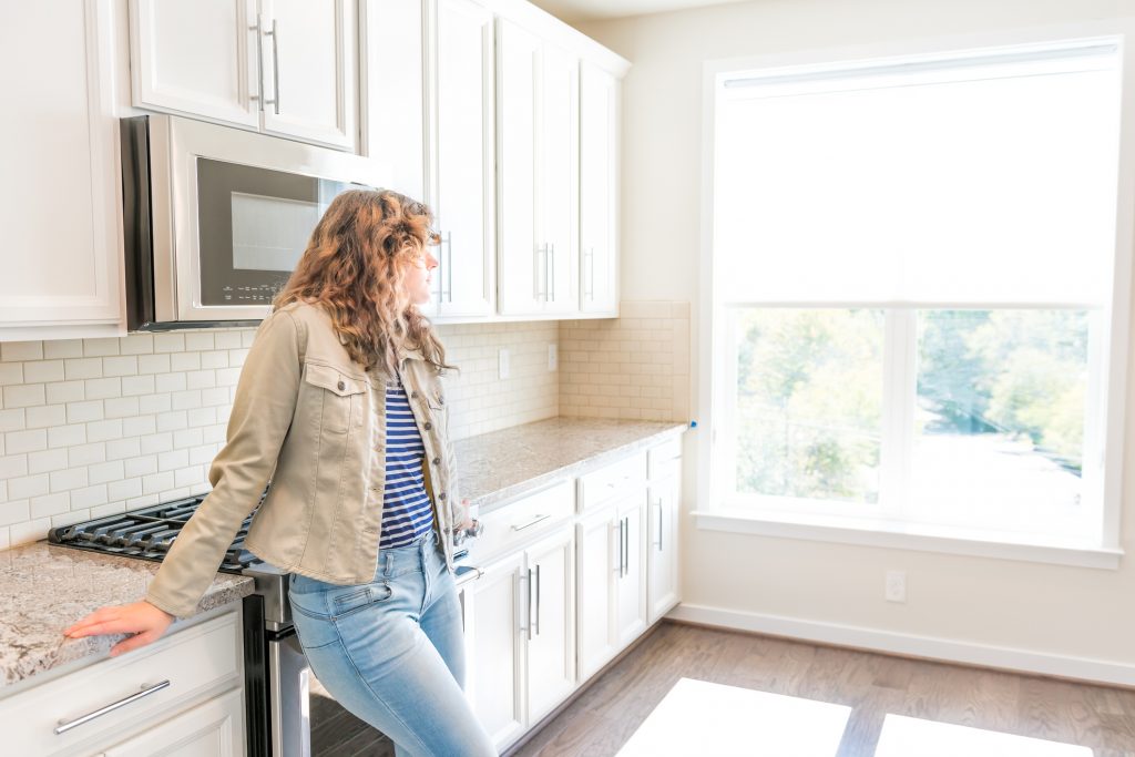 Tips for Buying a Home When You're Single - Discovery Homes Blog